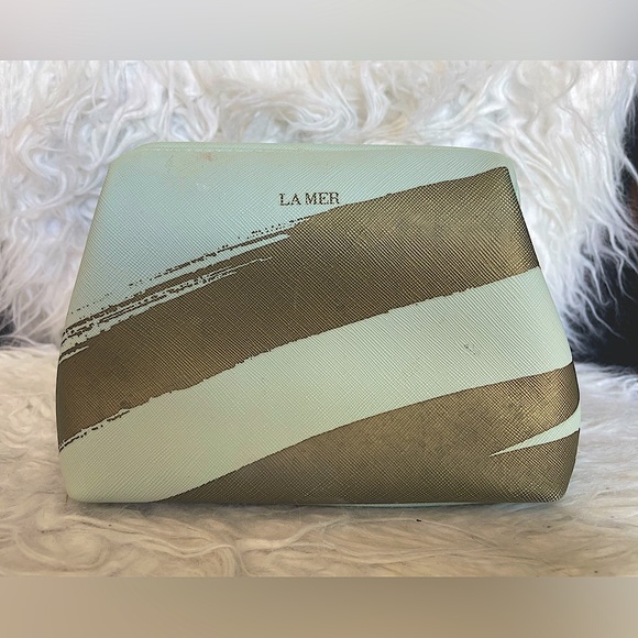 La Mer | Bags | La Mer Cosmetic Leather Bag | Poshmark